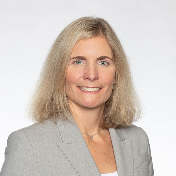 Elizabeth McCombs | DeviceTalks Boston